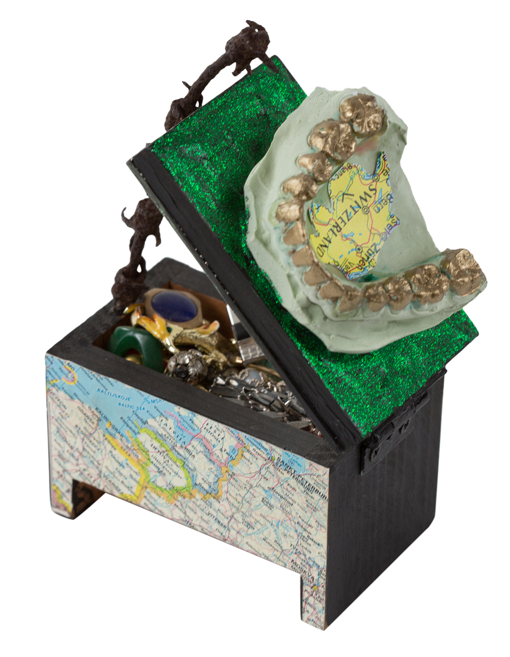 Nazi Gold | Women Beyond Borders